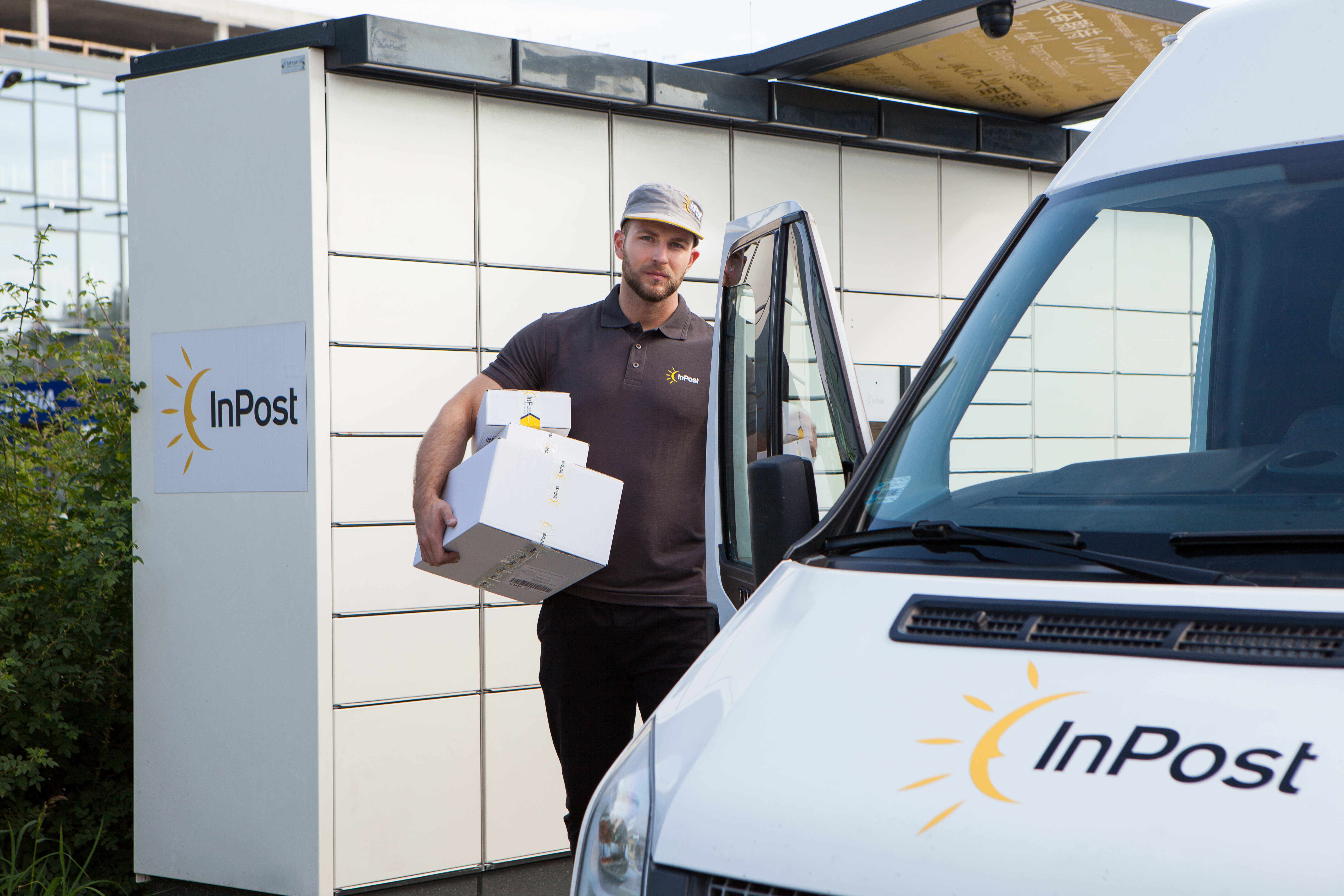 InPost as a Partner in Allegro Smart! We already have 3800 Parcel ...