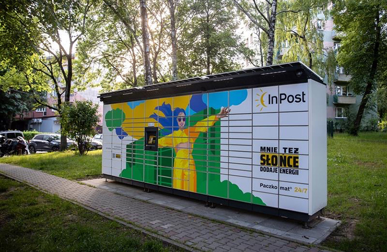 Meet the new type of InPost machines - Battery Ready parcel machines ...