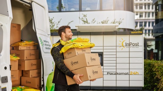 "Forwarded for placement in Parcel Post" and.... where's the courier ...