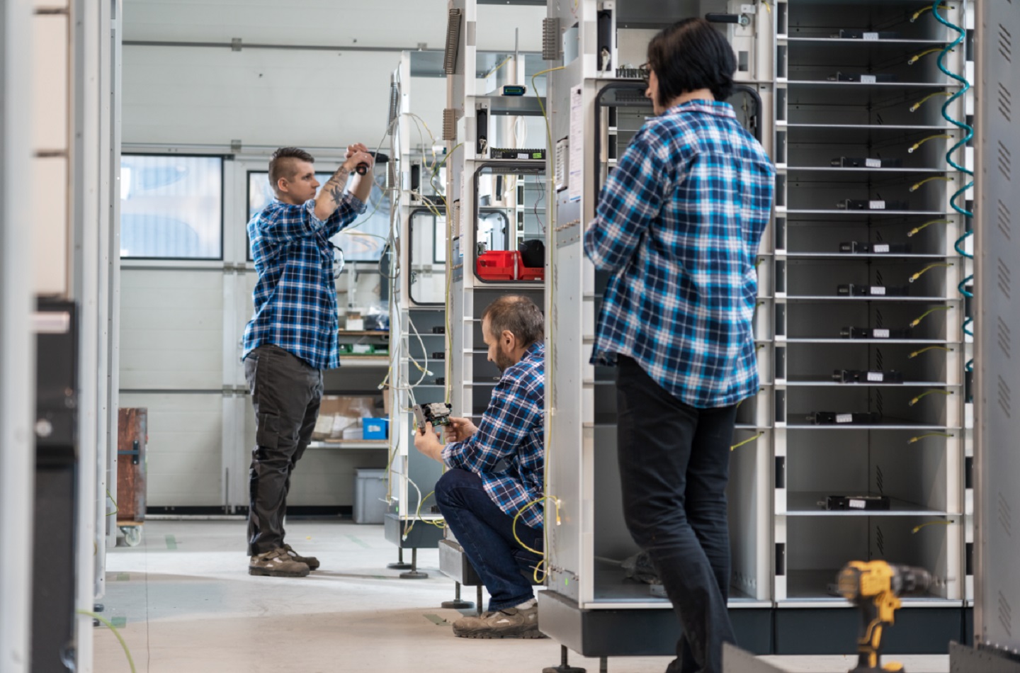 Production worker - everything you need to know | InPost